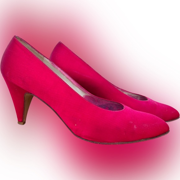 Evina | Shoes | 8s Raspberry Pink Cloth Pumps | Poshmark